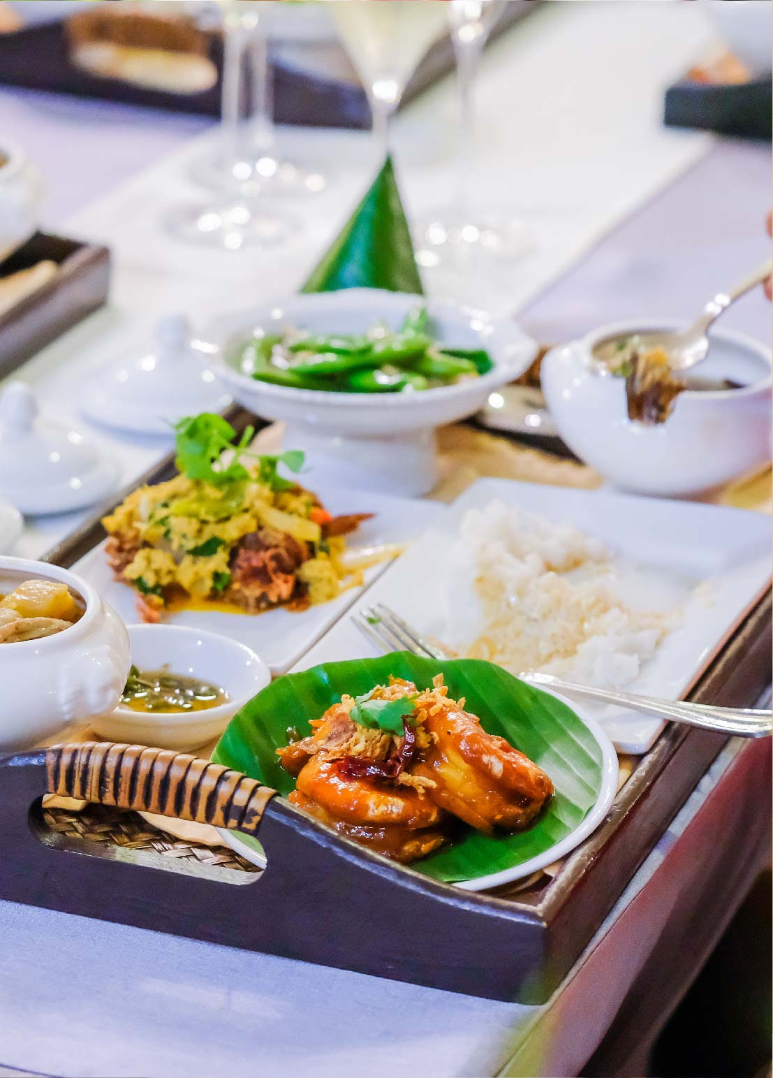 อาหารเซตสุดหรู สำหรับแขก VIP เสิร์ฟแต่ละท่าน | อร่อยอันดับ1