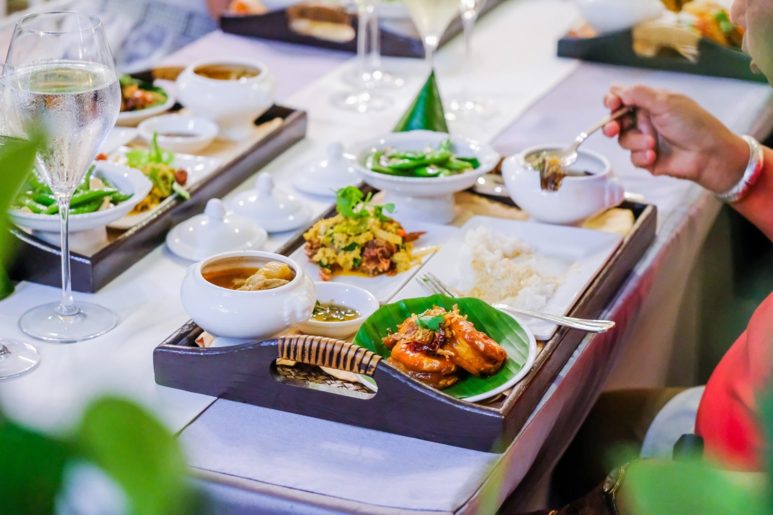 รับจัดเซตอาหารไทย เสิร์ฟแต่ละท่าน VIPสุดๆ อาหารอร่อย อันดับ1